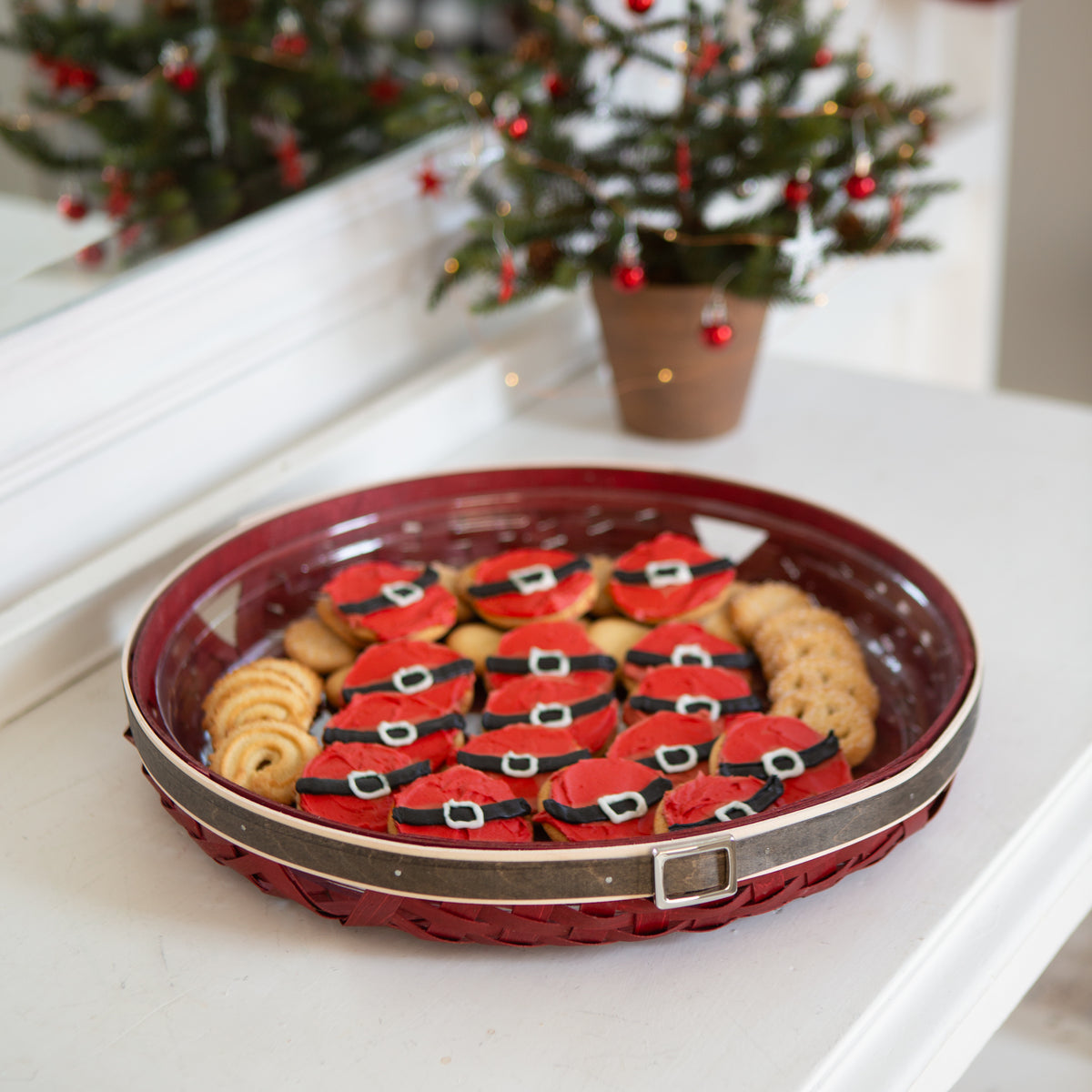 Santa Belly Large Round Tray Basket with Protector — Longaberger